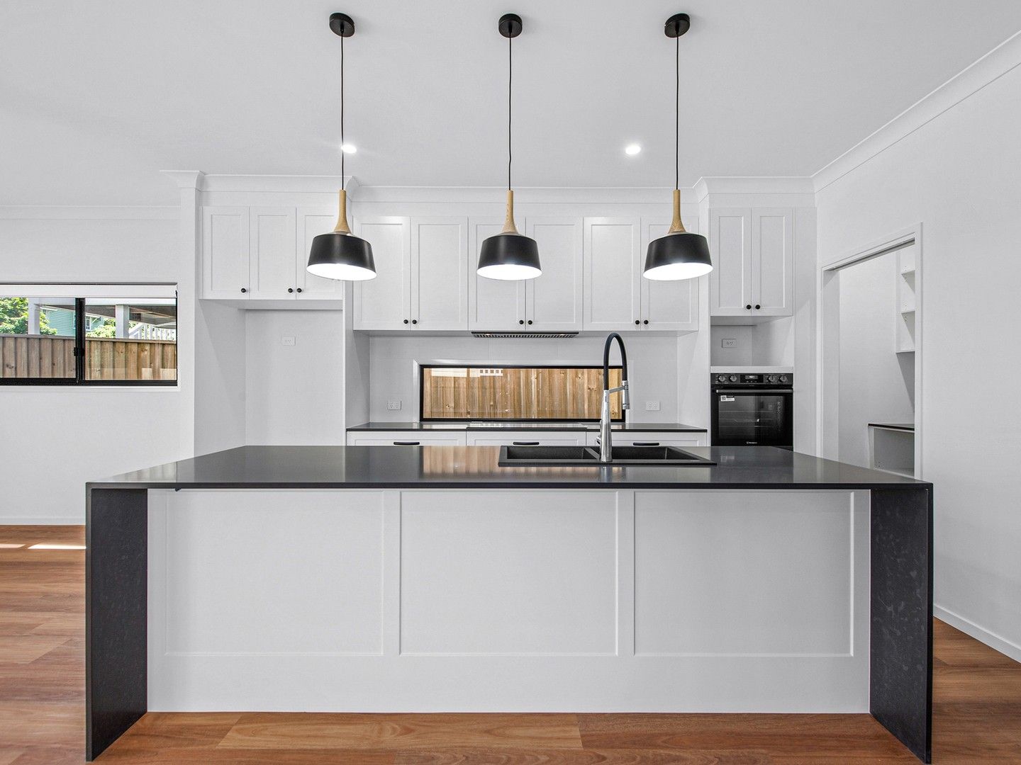 Kenmore QLD 4069 - 4 beds house for Sale, $1,203,000 Kenmore Family ...