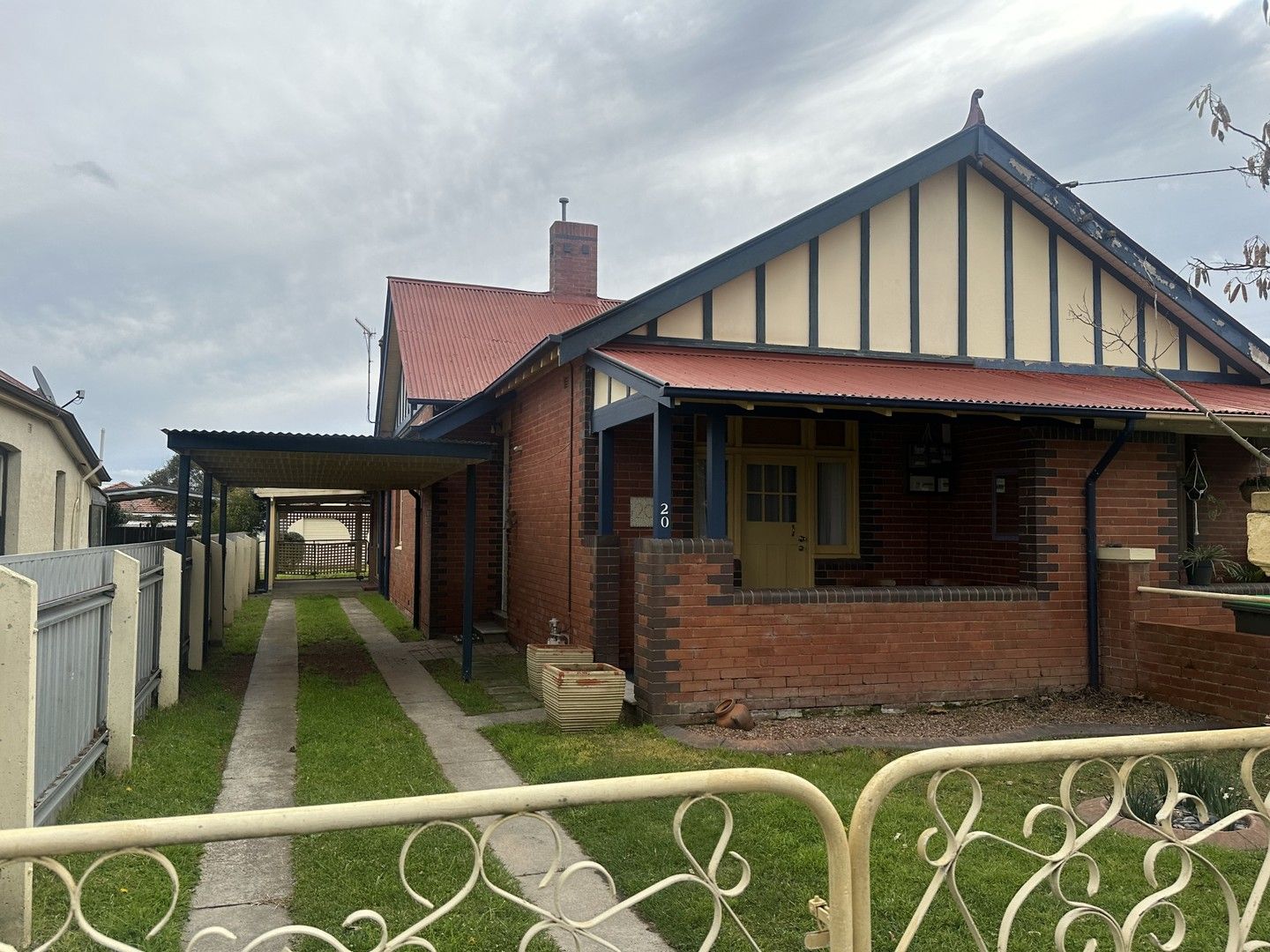 20 Joshua Street, Goulburn NSW 2580 - House For Rent - $440 | Domain