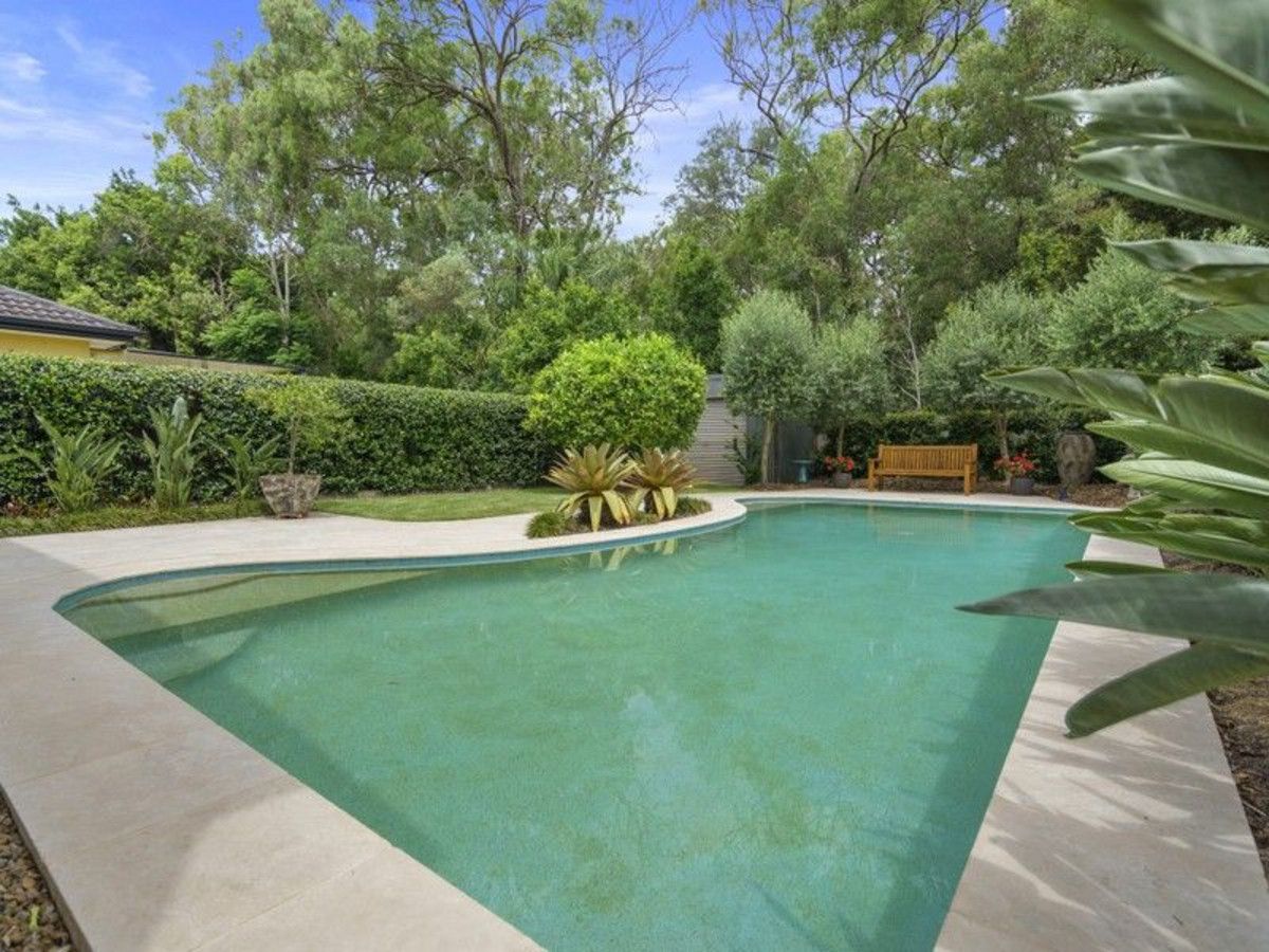 10 Roy Street, Thorneside QLD 4158 - House For Rent | Domain