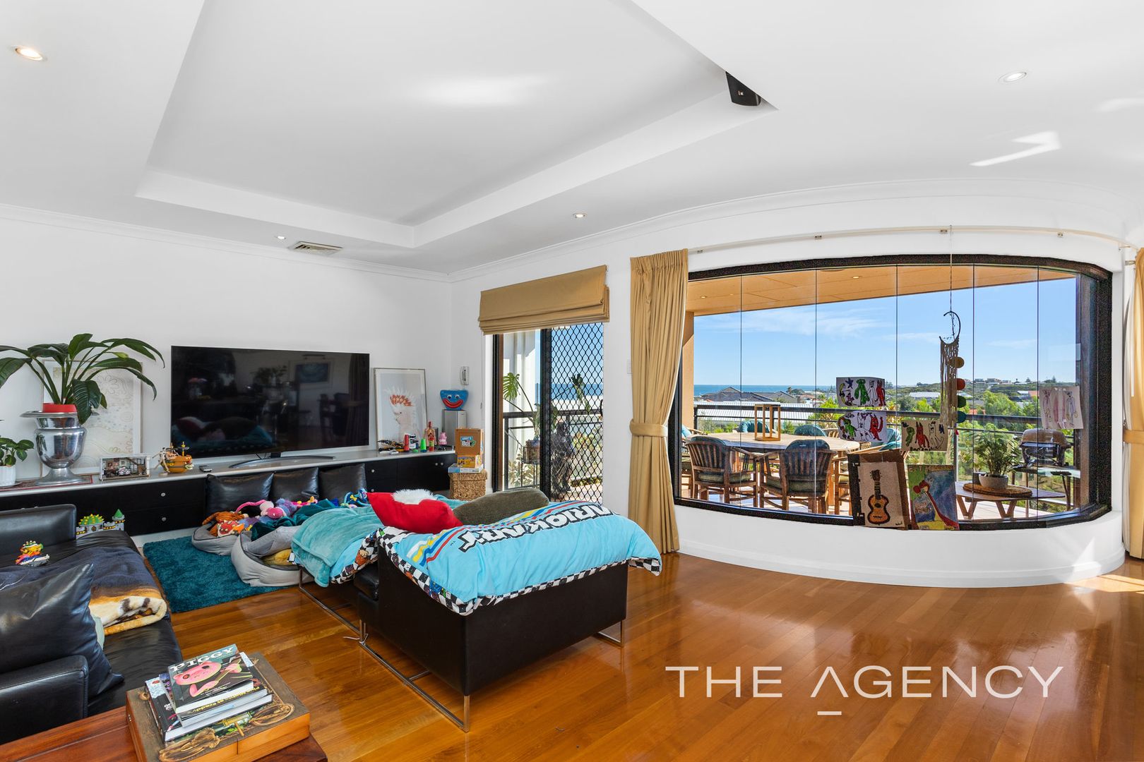 11 Contacio Cove, Trigg WA 6029 | Domain