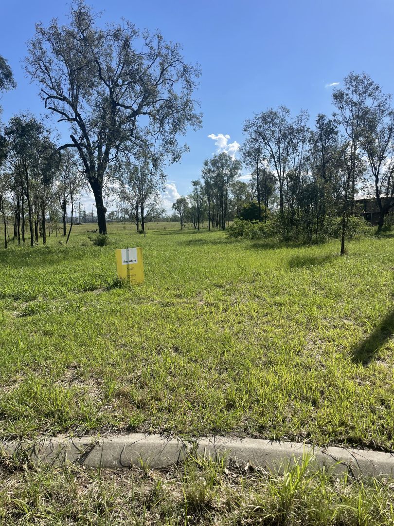 8 Dawn Court, Lockrose QLD 4342 | Domain