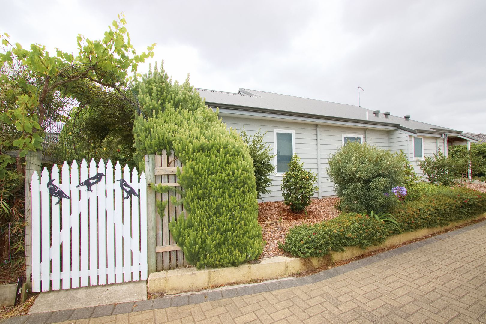 1/18 Russell, Denmark WA 6333 | Domain