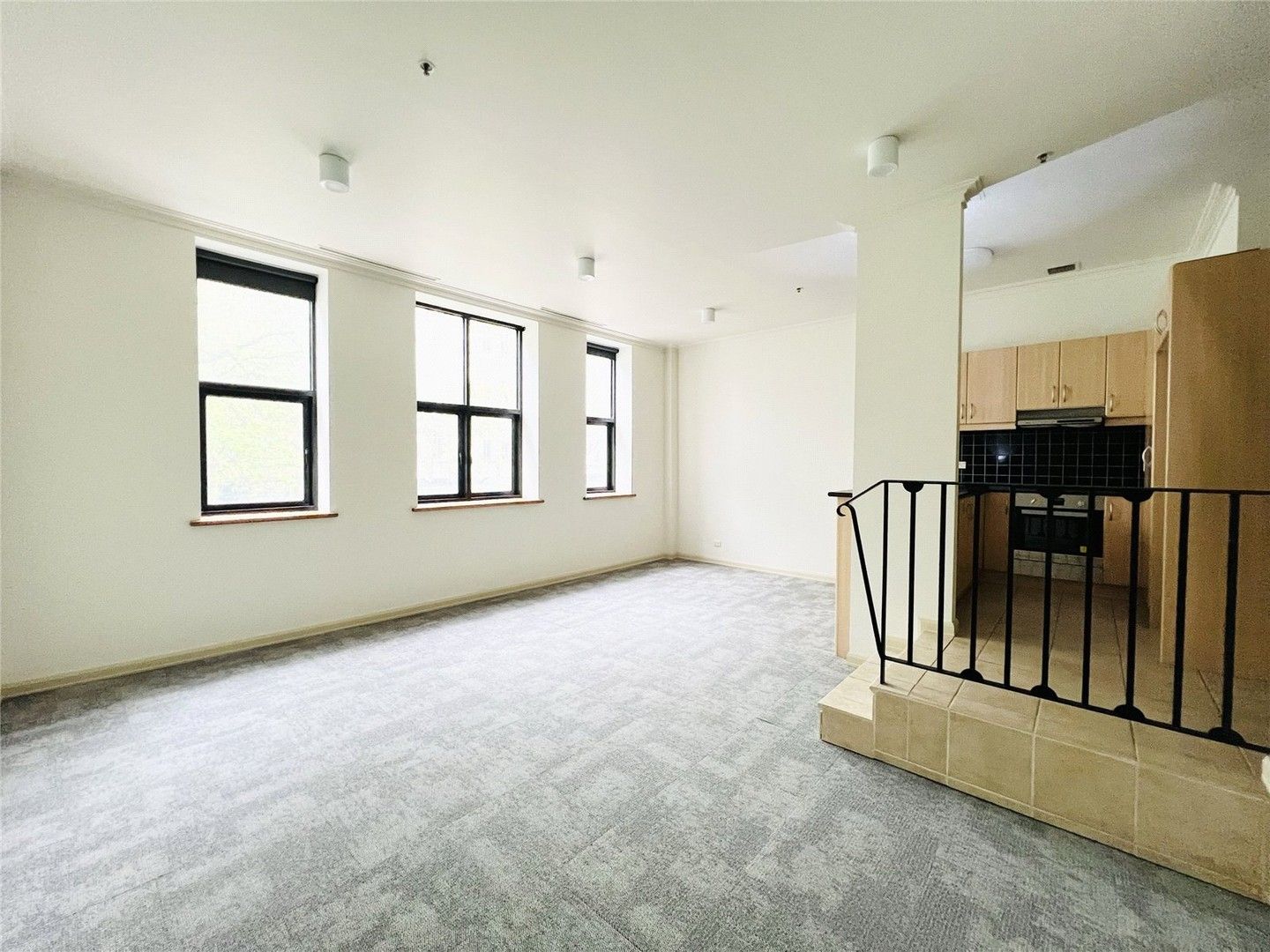 1/165 Bourke Street, Melbourne VIC 3000 - Apartment For Rent - $520 ...