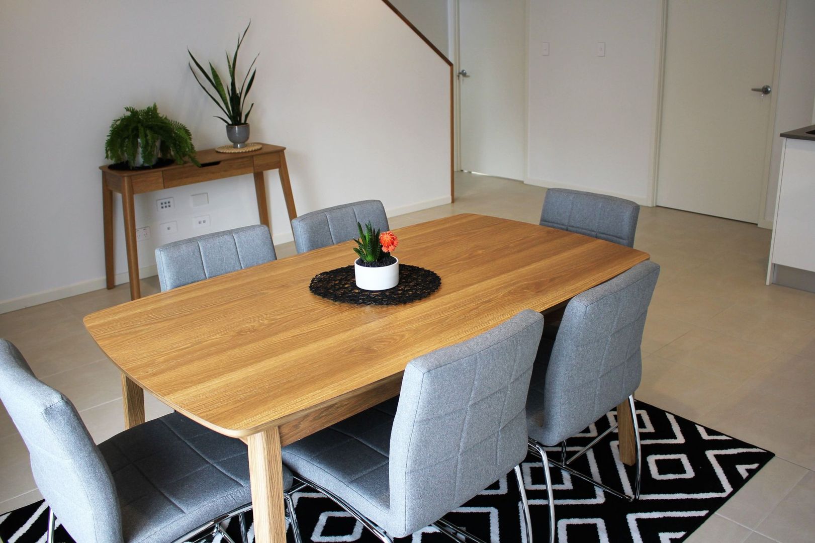 79 Cortis Street, Mount Gravatt East QLD 4122 - Studio For Rent | Domain