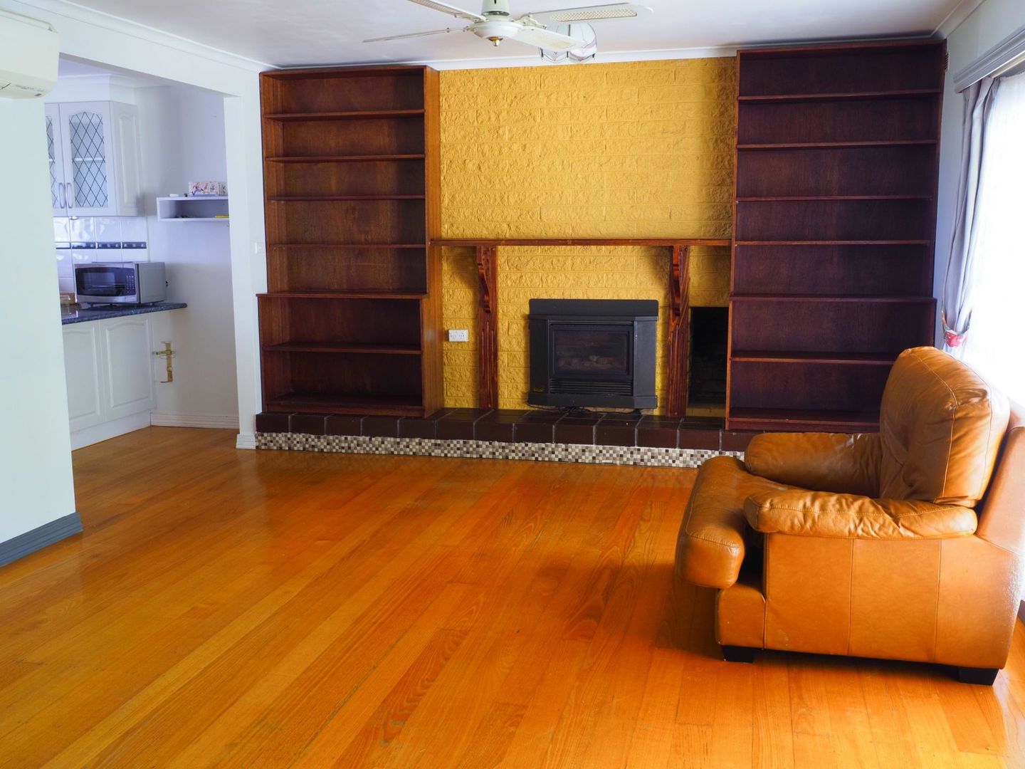 12 Golf Links Rd, Lakes Entrance VIC 3909 | Domain