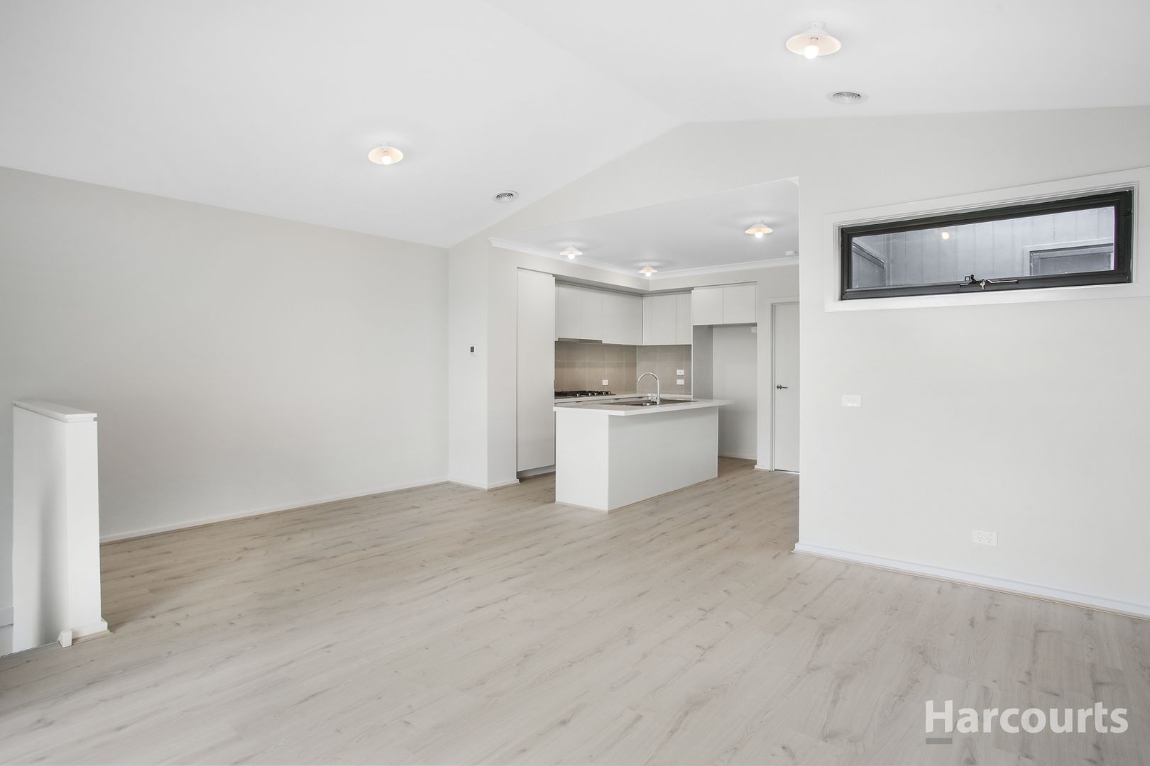 7 Poplar Lane, Clyde VIC 3978 - Townhouse For Rent | Domain