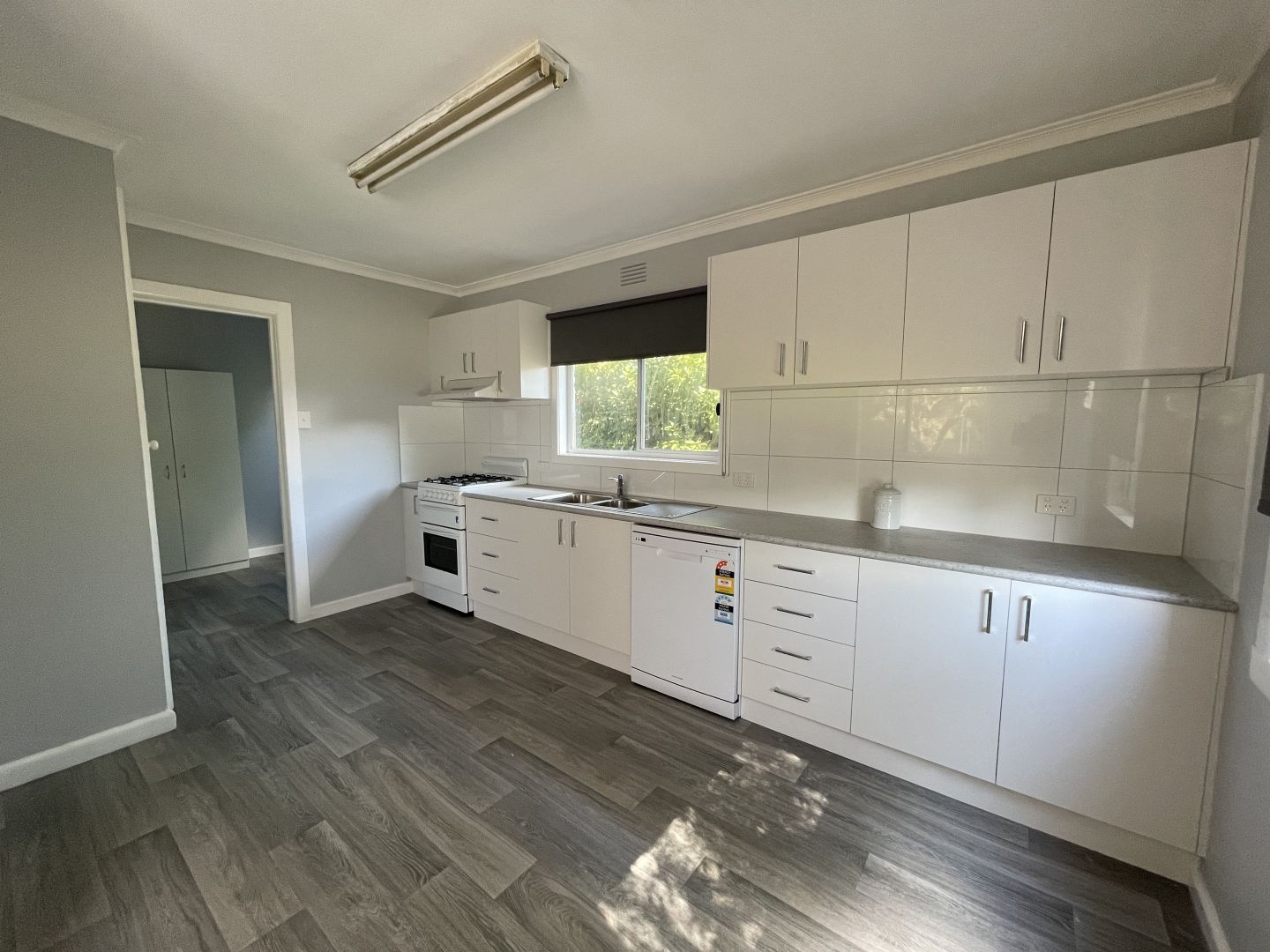 134 Kent Road, Hamilton VIC 3300 - House For Rent - $350 | Domain