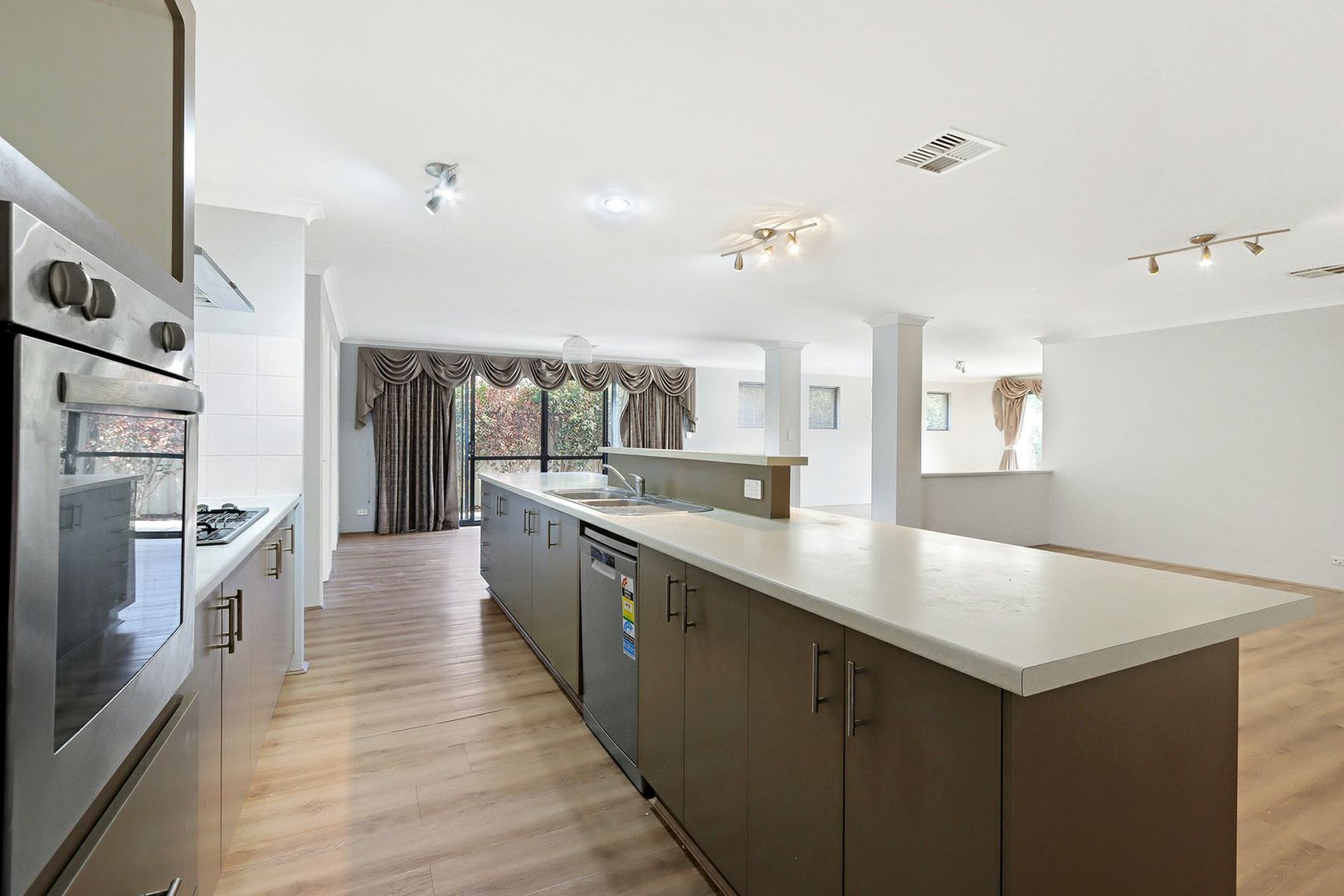 53 Balboa Loop, Aubin Grove WA 6164 - House For Rent | Domain