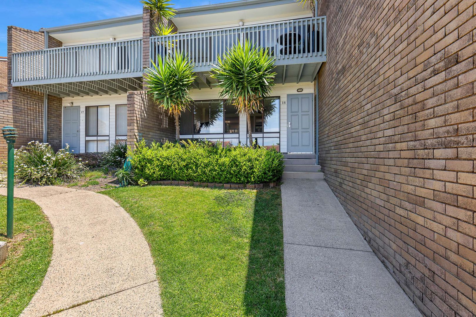 18/1 Calton Road, Batehaven NSW 2536 | Domain