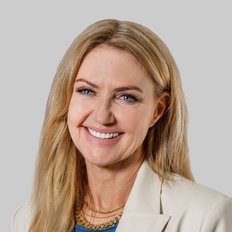 Sharon Peart | Luton Properties Tuggeranong | Real Estate Agent in 15/ ...