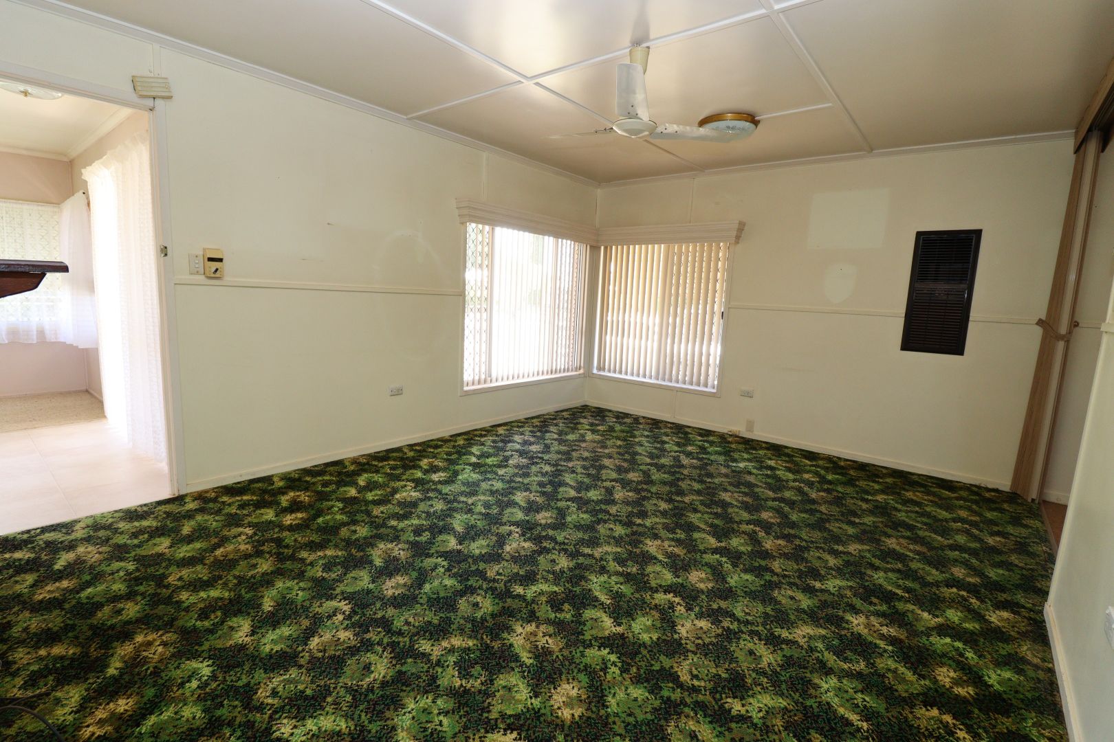 10 Anne Street, St George QLD 4487 | Domain