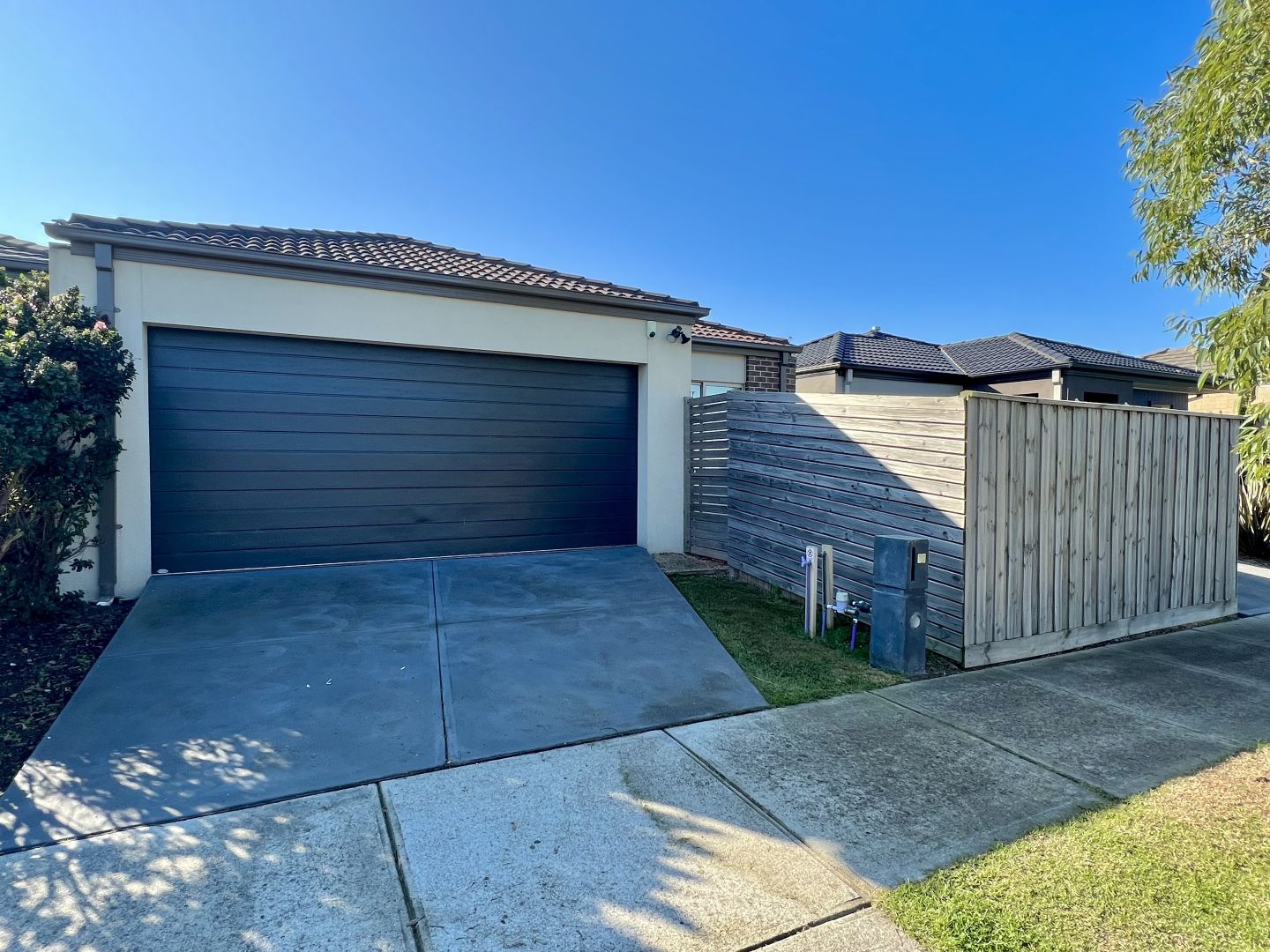 10 Topaz Way, Officer VIC 3809 - House For Rent | Domain