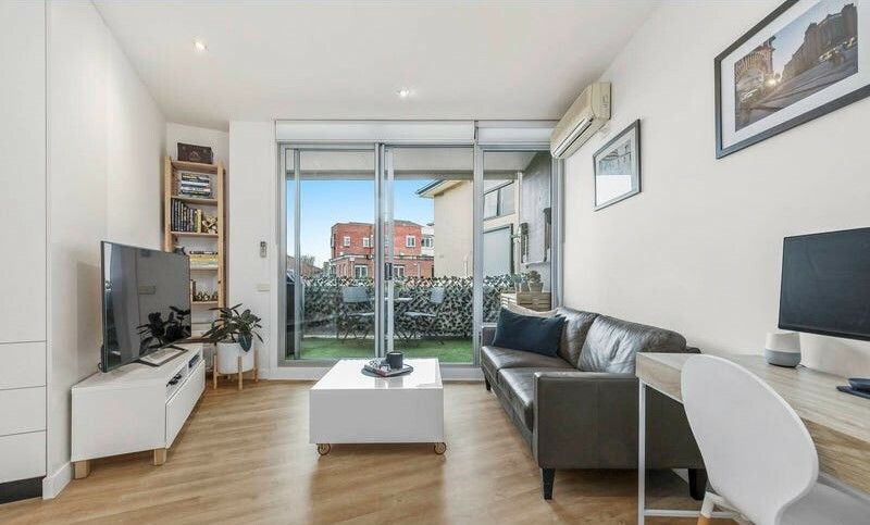 Unit 10/52 Fitzroy St, St Kilda VIC 3182 - Apartment For Rent | Domain