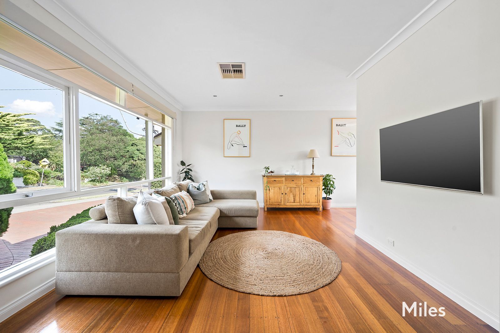 Sold 1 Ulrich Court, Viewbank VIC 3084 on 05 Apr 2024 - 2019131649 | Domain