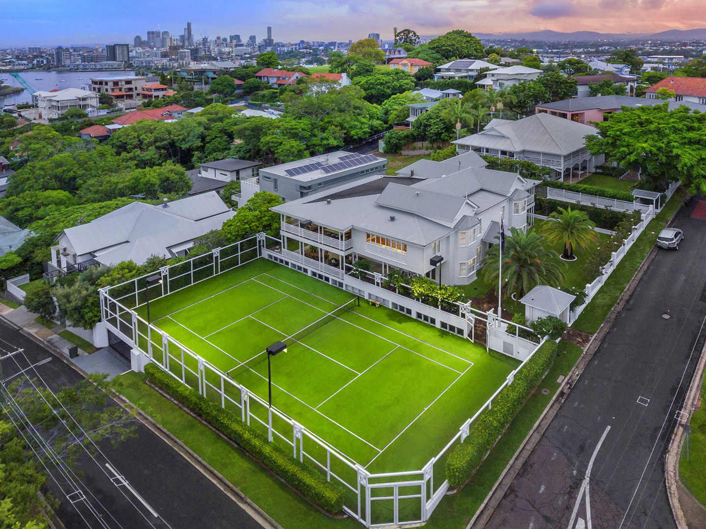 2 Castleton Street, Hamilton | Property History & Address Research | Domain