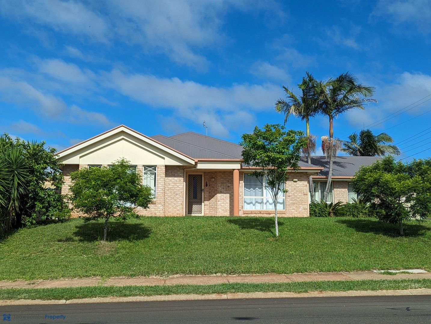 35 Dallang Road, Middle Ridge QLD 4350 - House For Rent - $620 | Domain