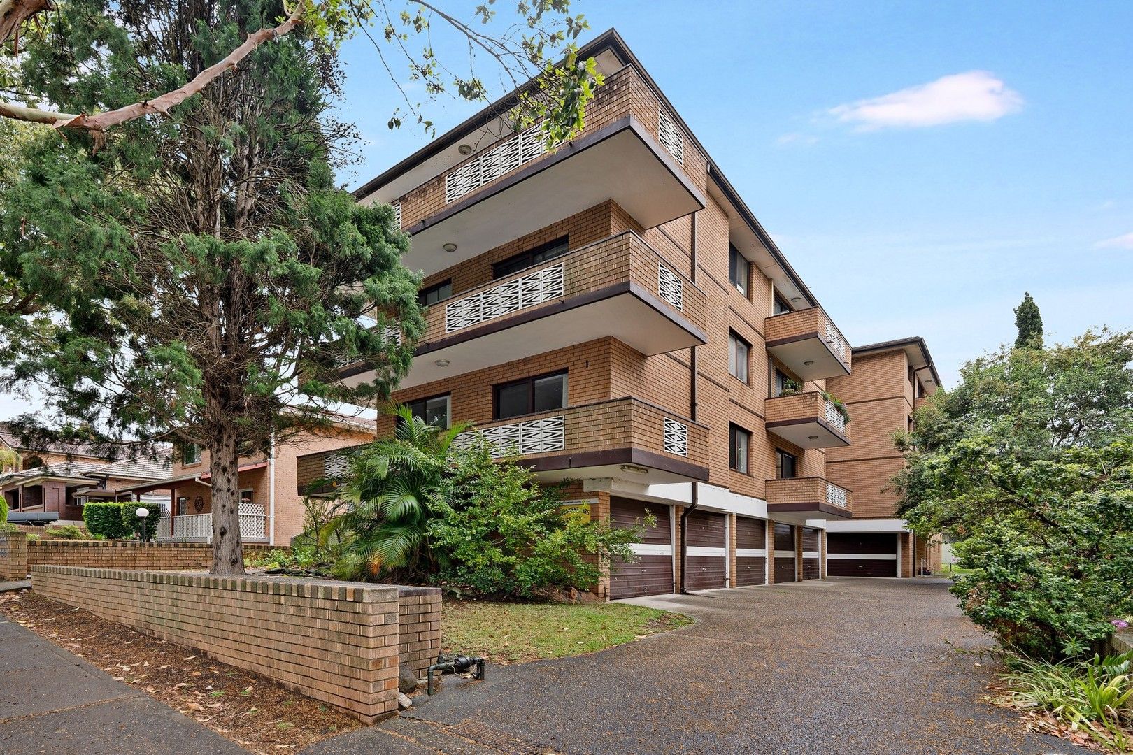 1/10-12 Victoria Avenue, Penshurst NSW 2222 | Domain