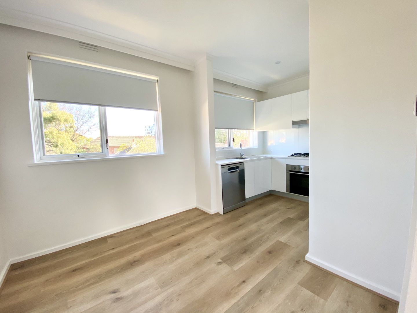 8/9 Stanley Street, Elsternwick VIC 3185 - Apartment For Rent - $575 | Domain