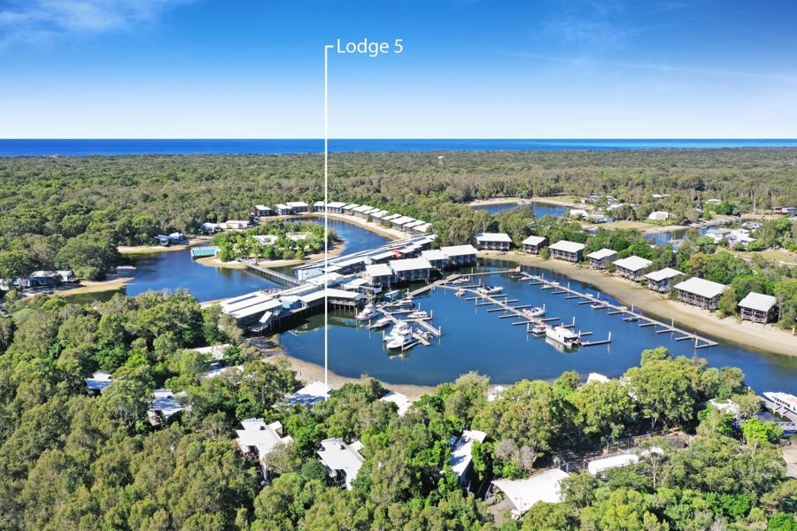 BEACH LODGE Island Street, Couran Cove Resort, South Stradbroke QLD ...