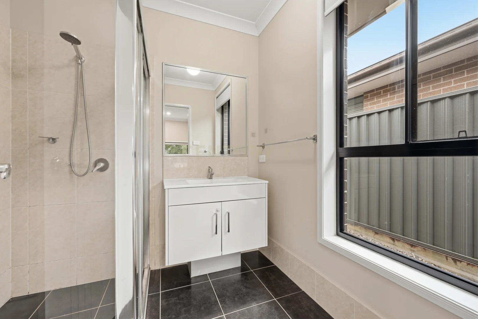 3 Oates Street, Spring Farm NSW 2570 - House For Rent | Domain