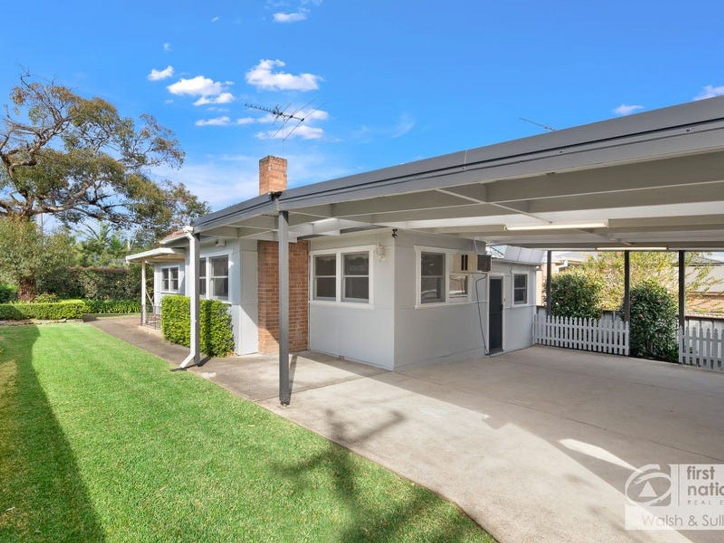 23 Hammers Road, Northmead NSW 2152 - House For Rent | Domain