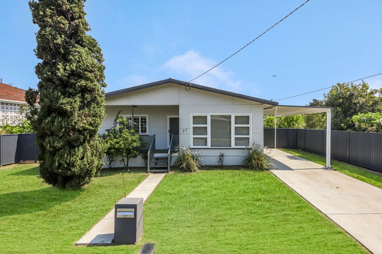 37 Rocklea Street, Archerfield QLD 4108 - House For Rent | Domain
