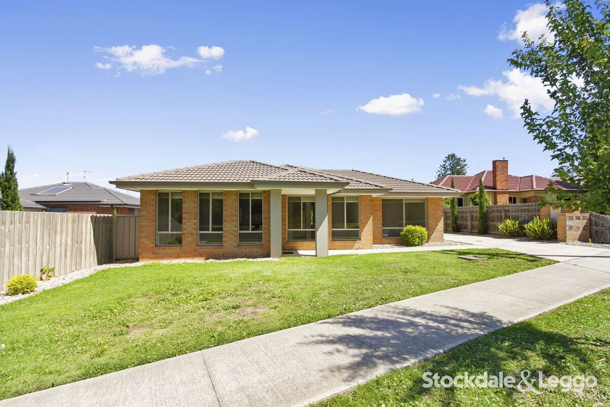 1/19 Bank Street, Traralgon VIC 3844 - Townhouse For Rent | Domain