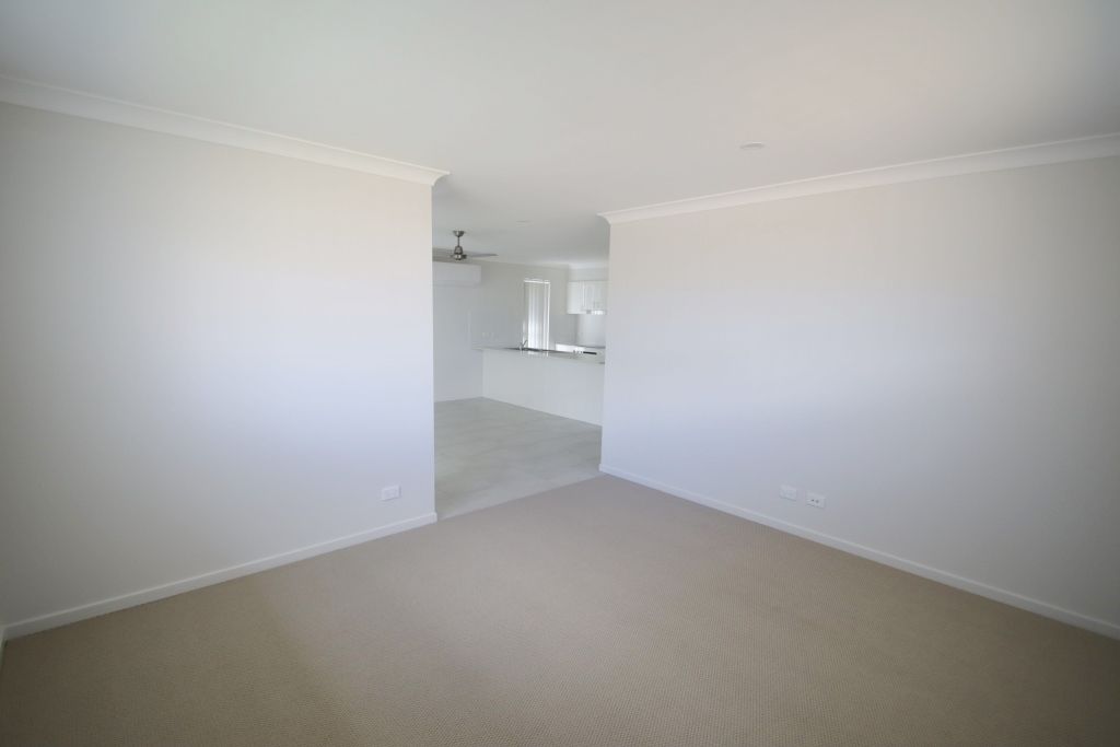 11 Eileen Court Logan Reserve Qld 4133 House For Rent Domain