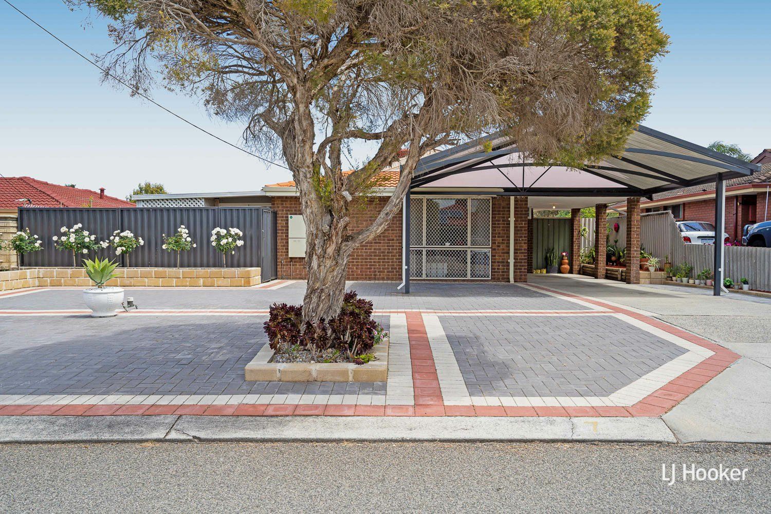 7 Mitre Court, Mirrabooka WA 6061 | Domain