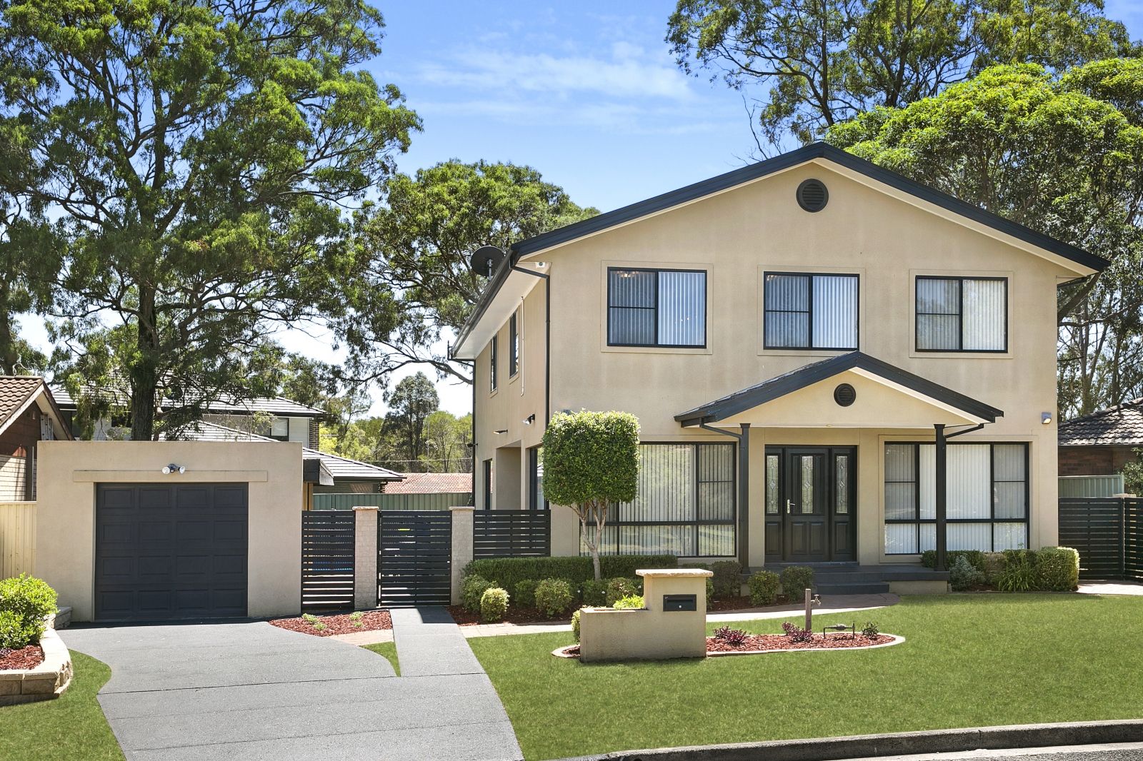 6 Dawes Place, Ruse | Property History & Address Research | Domain