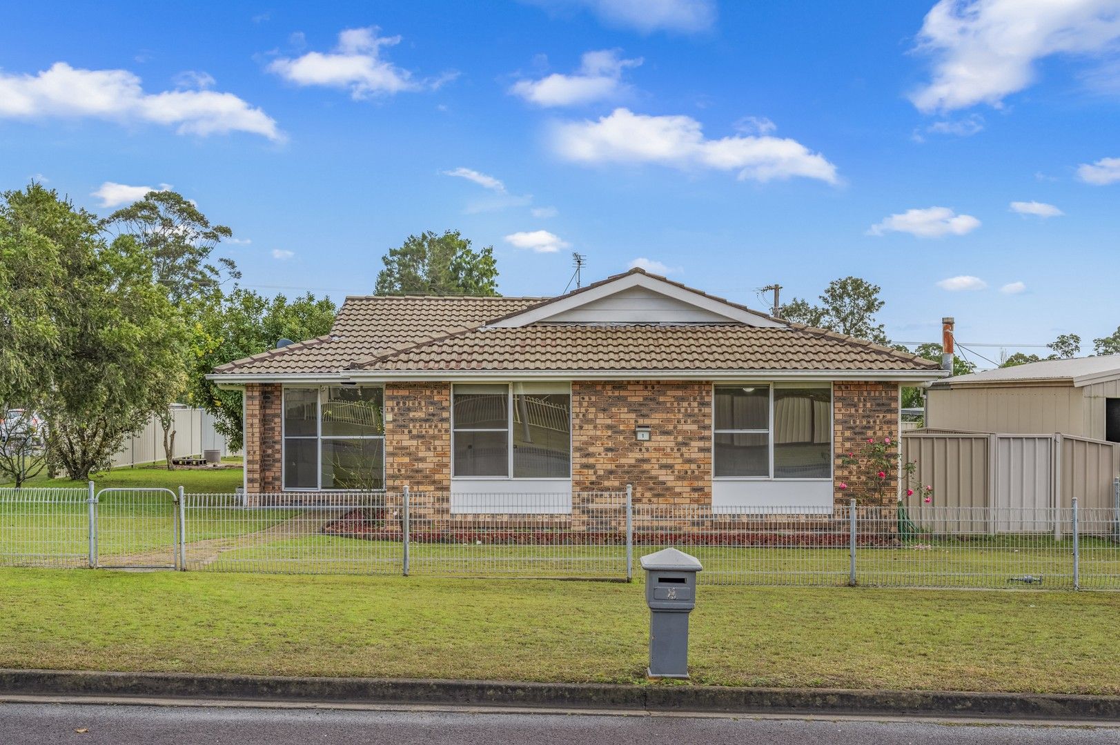 1 Bloomfield Street, Stanford Merthyr NSW 2327 | Domain