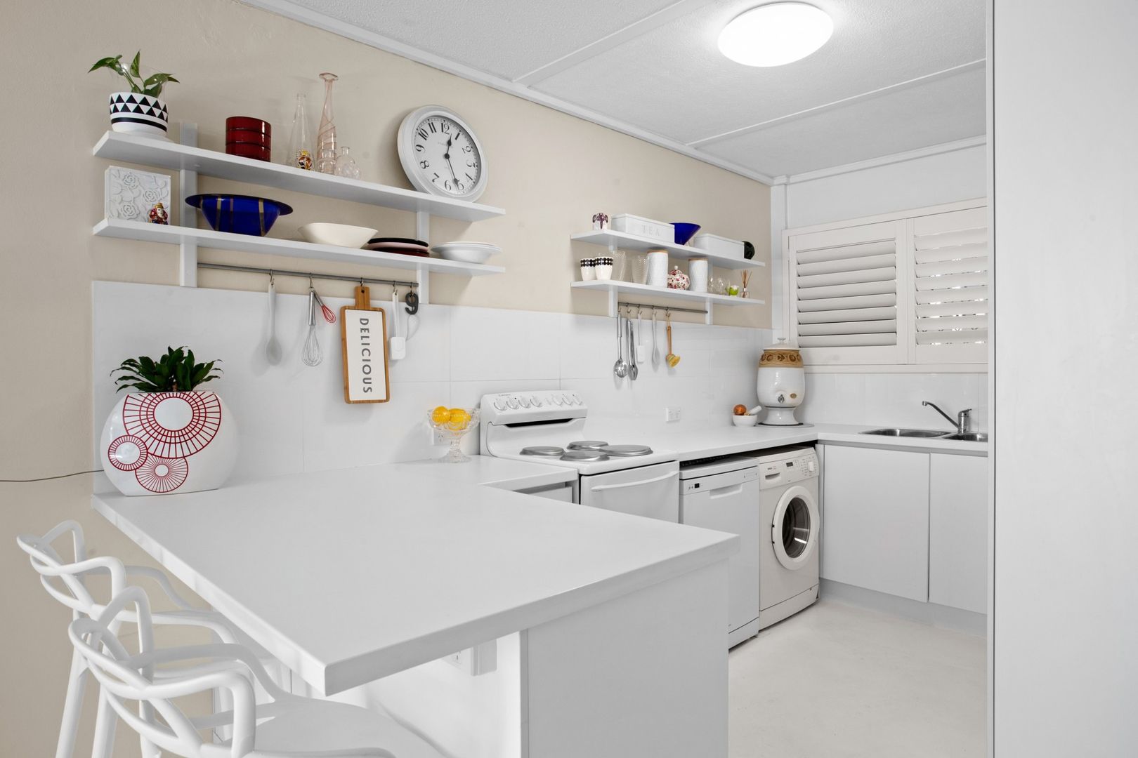 9/128 Marine Parade, Southport QLD 4215 | Domain