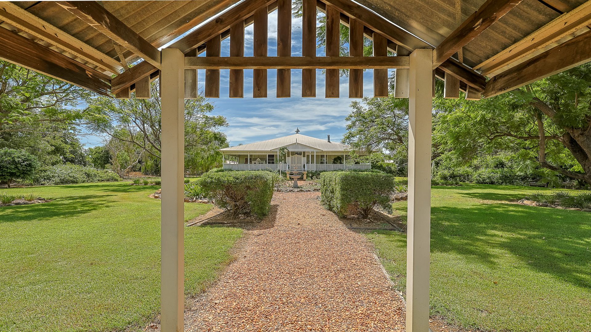 25 Braeside Road, Emerald QLD 4720 | Domain