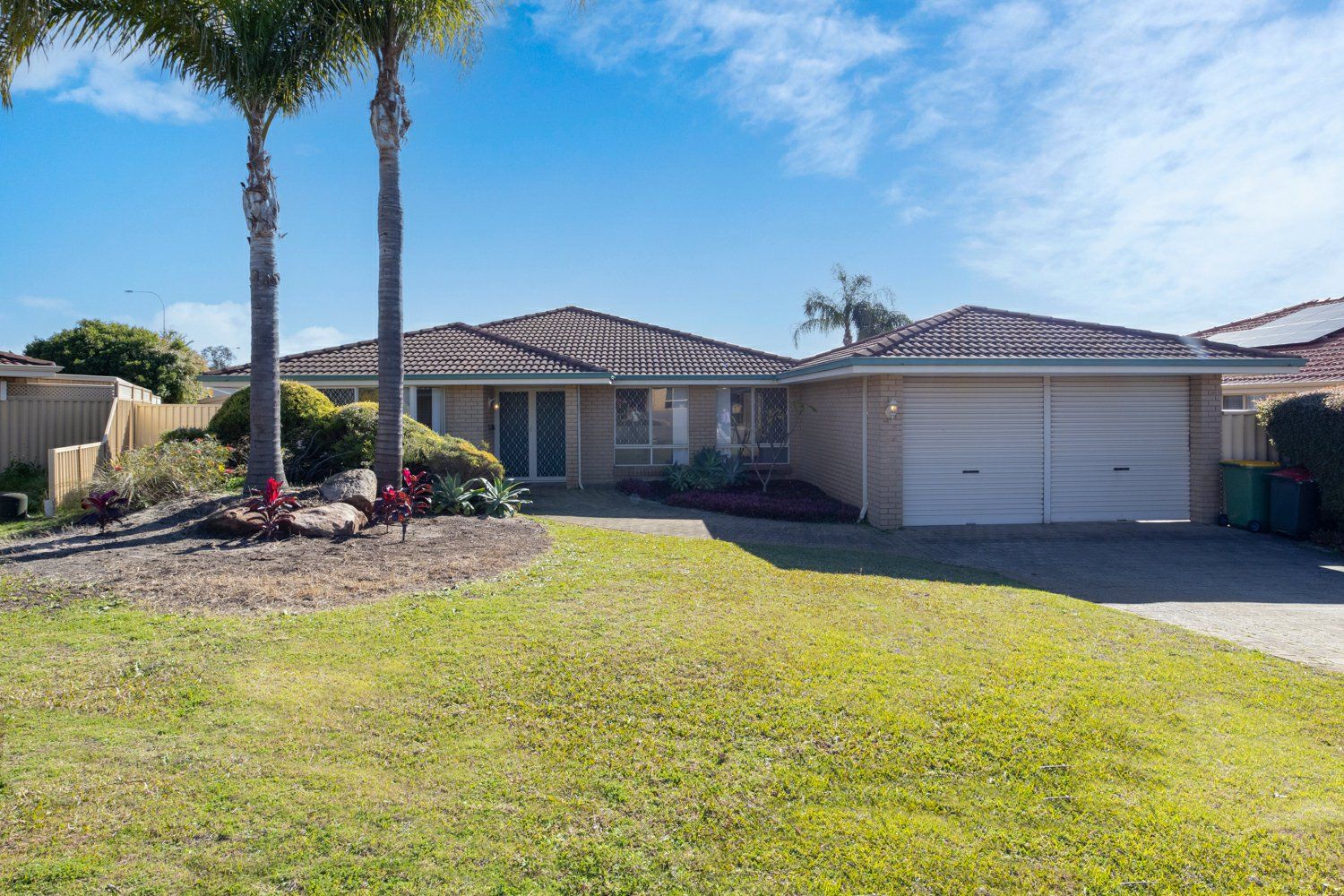 9 Fremont Place, Leeming WA 6149 - House For Rent | Domain