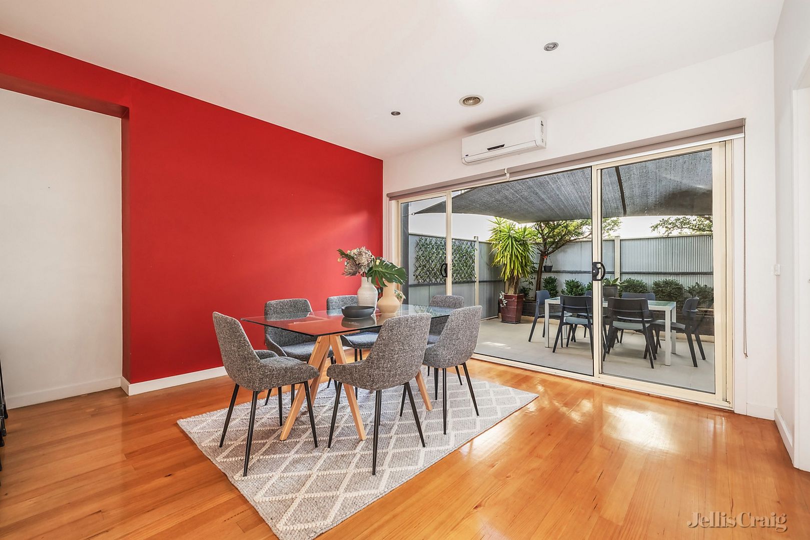 5/2 Scott Street, Essendon VIC 3040 - Townhouse For Rent - $815 | Domain