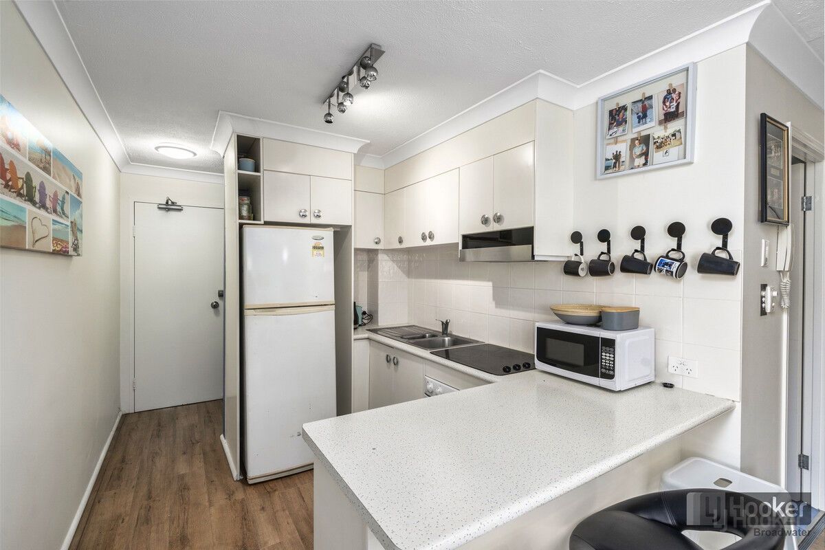 4/103-105 Frank Street, Labrador QLD 4215 - Apartment For Rent | Domain