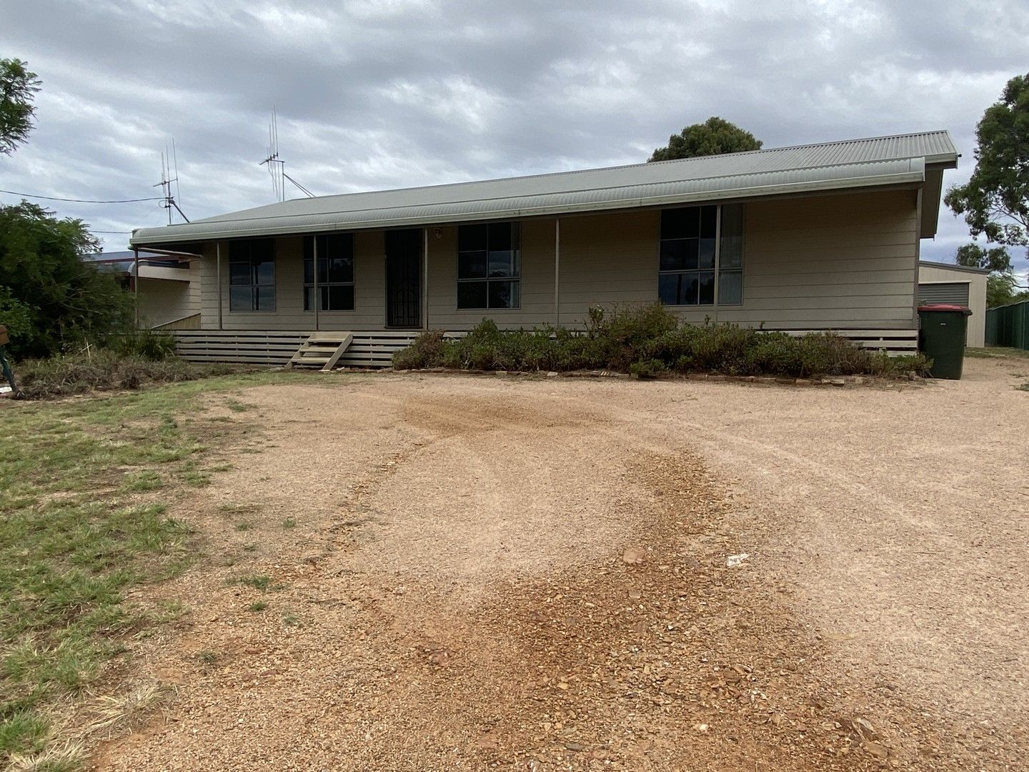 71 Medlyn Street, Parkes NSW 2870 - House For Rent | Domain