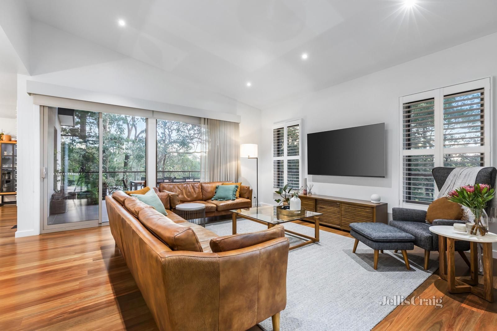 42 Harris Road, Donvale VIC 3111 | Domain