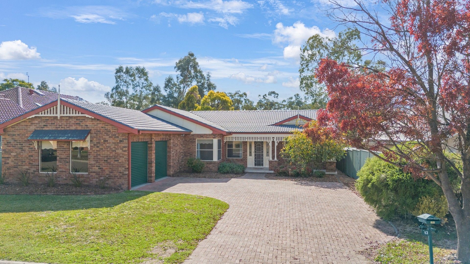 12 Cobb And Co Circuit, Hillvue NSW 2340 - House For Rent | Domain