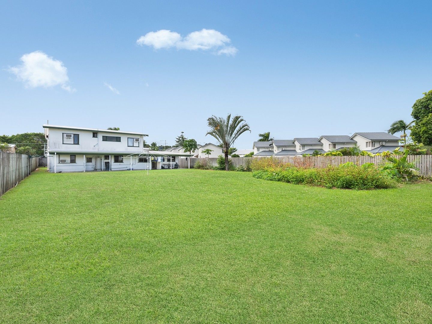 1/67 Shakespeare Street, East Mackay QLD 4740 | Domain