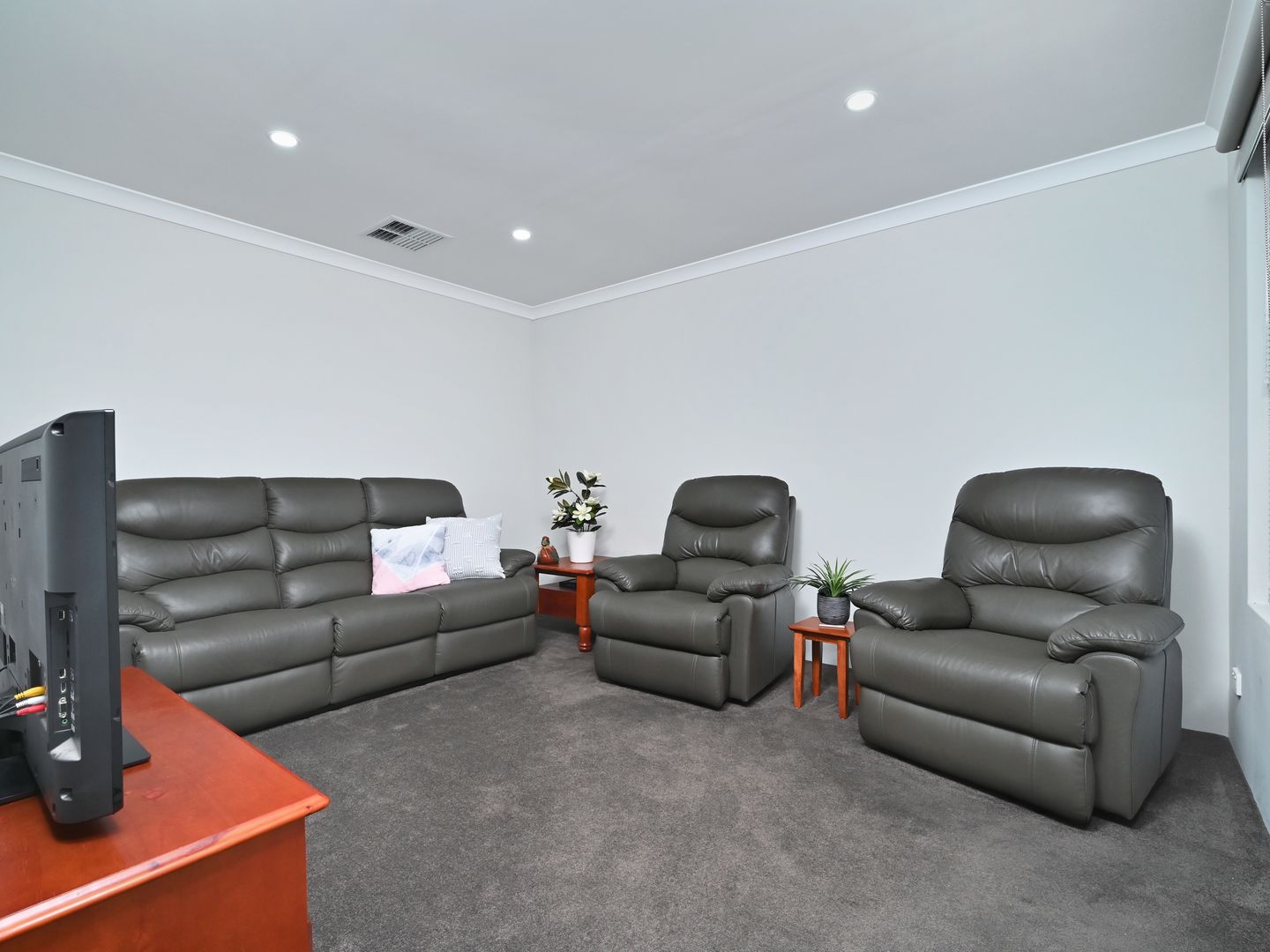 7 Yule Street, Heathridge WA 6027 - House For Rent | Domain
