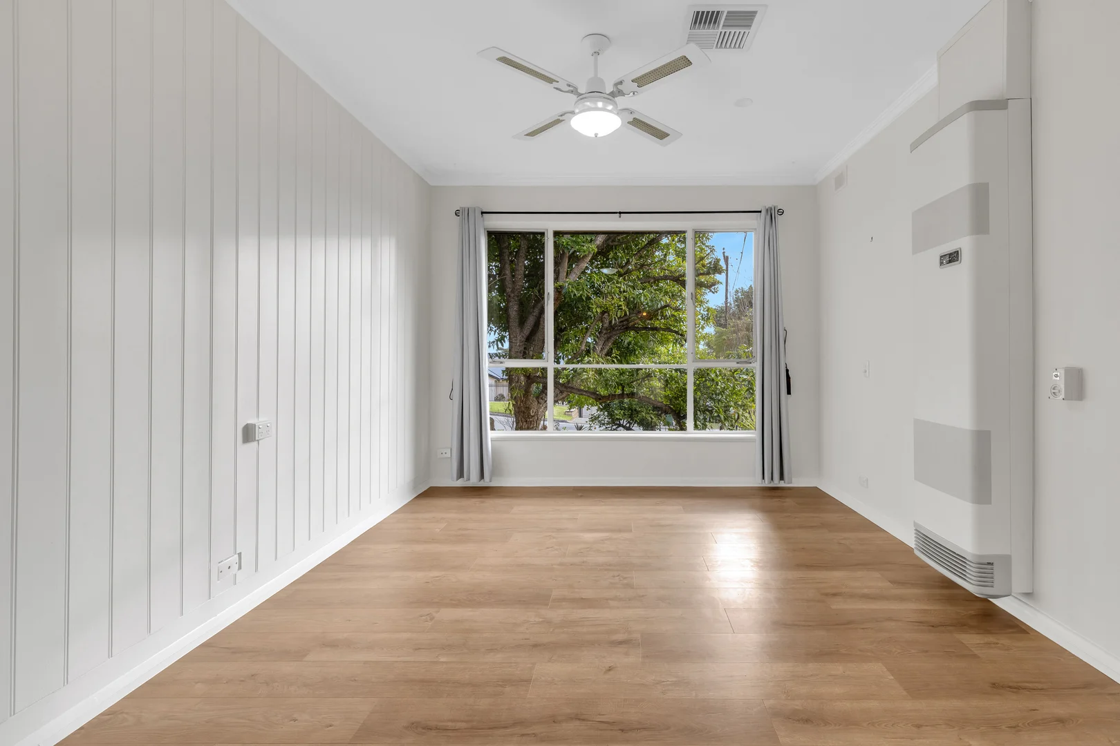 1 Renwick Cres, Tea Tree Gully SA 5091 - House For Rent | Domain