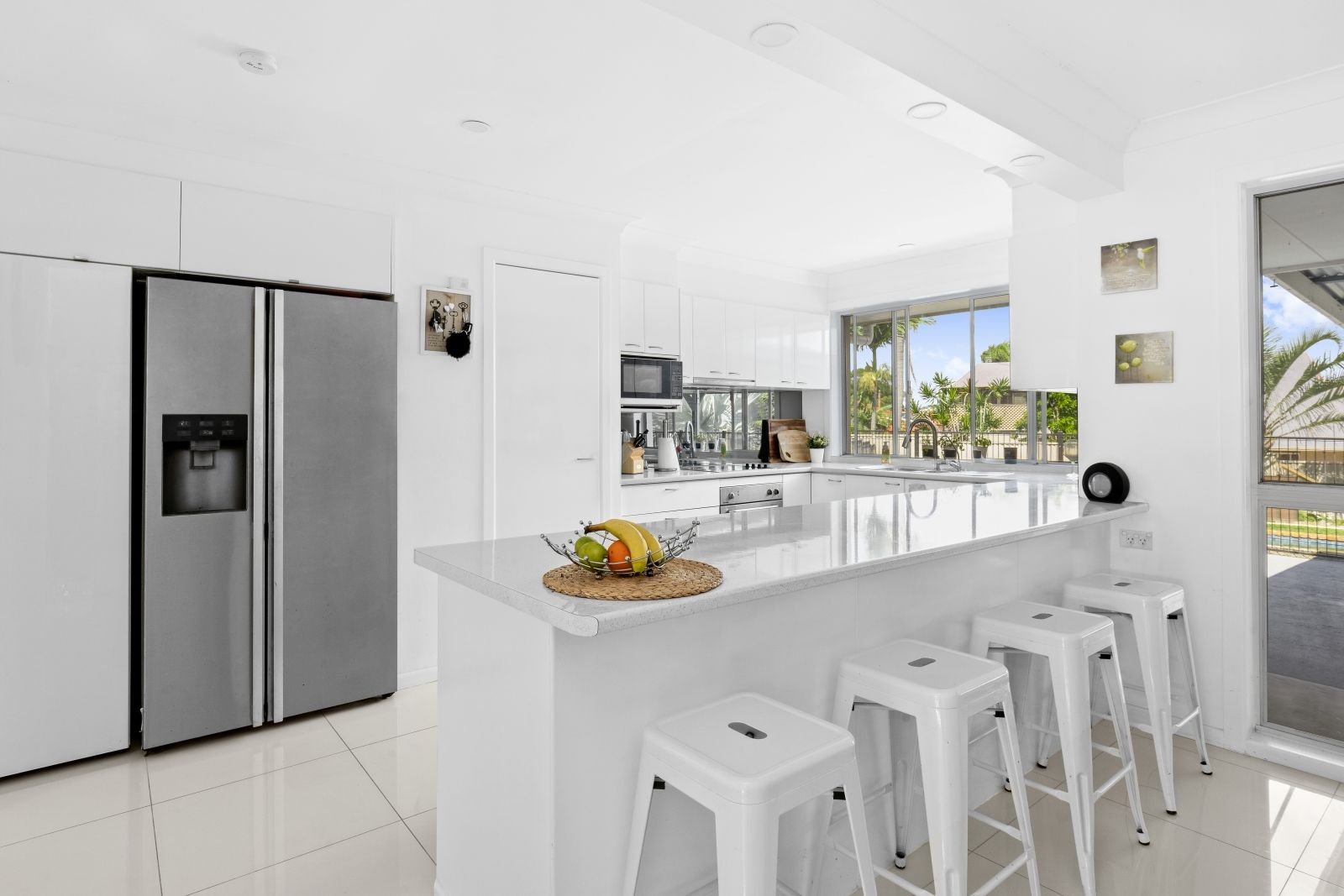 10 Mina Place, Southport QLD 4215 - House For Rent - $1,250 | Domain