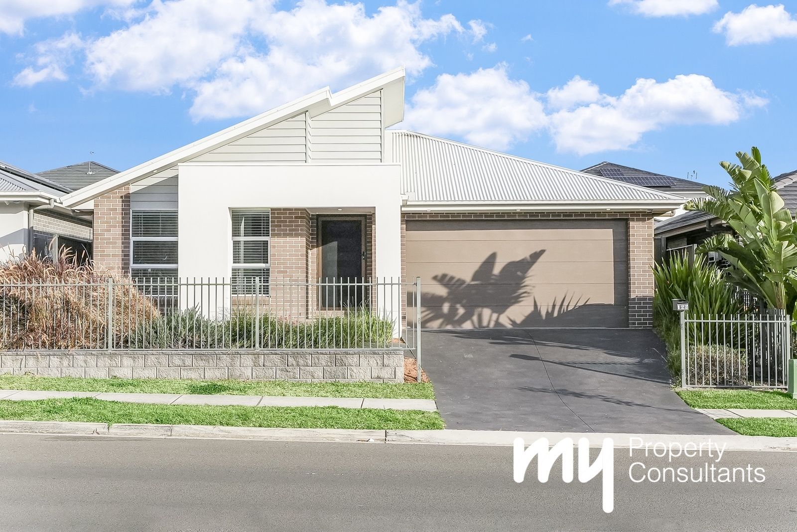 122 Springs Road, Spring Farm NSW 2570 | Domain