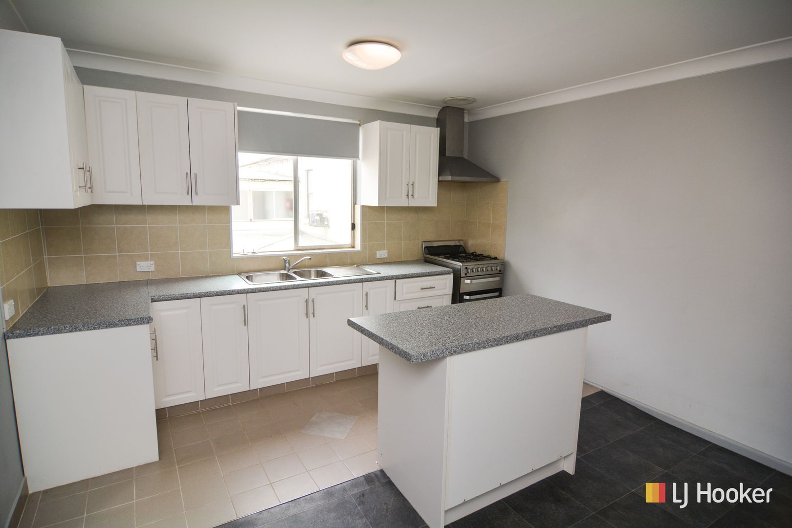 81a Main Street, Lithgow NSW 2790 - Apartment For Rent | Domain