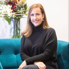 Caroline Bailey | Black Fox Real Estate | Real Estate Agent in Shop 14 ...