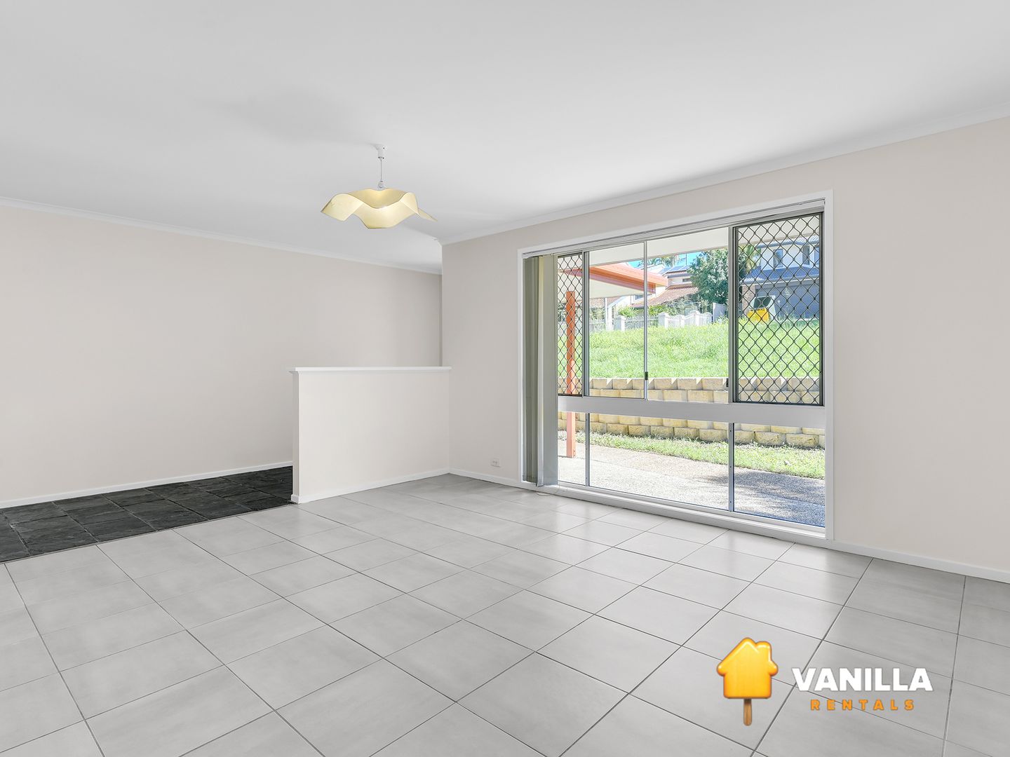 15 Scarba Street, Middle Park QLD 4074 - House For Rent | Domain