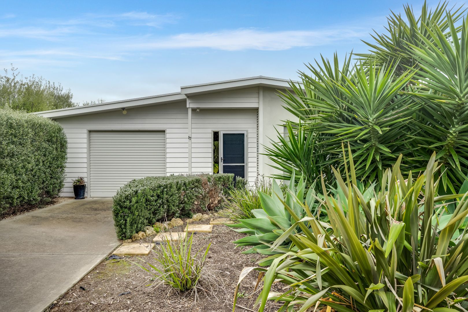 17 Gow Drive, Hindmarsh Islan | Property History & Address Research ...