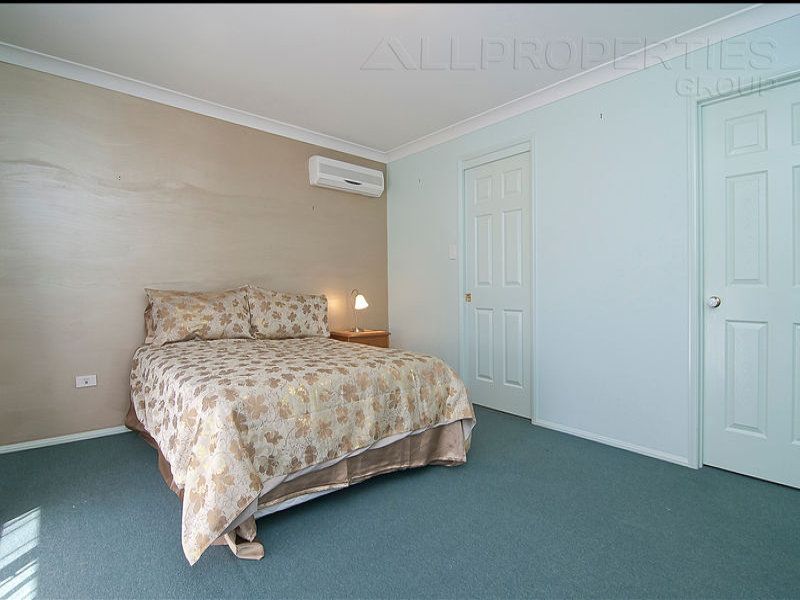 21 Mapleton Crescent, Forest Lake QLD 4078 - House For Rent | Domain