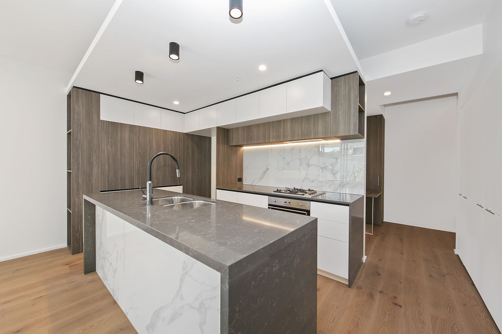 20103/33 Manning Street, South Brisbane QLD 4101 - Apartment For Rent ...